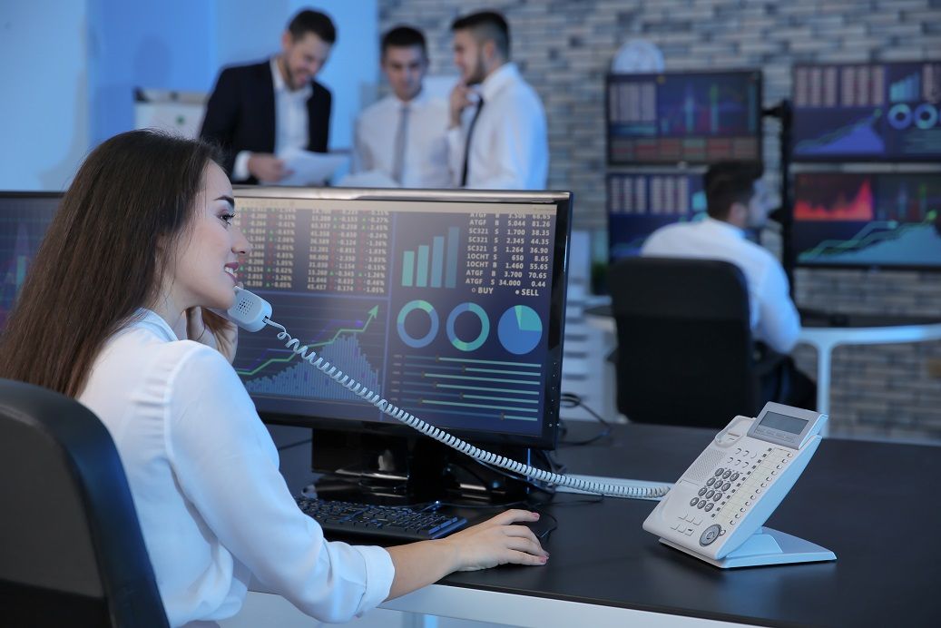 Discretionary Account - Overview, Advantages, and Disadvantages