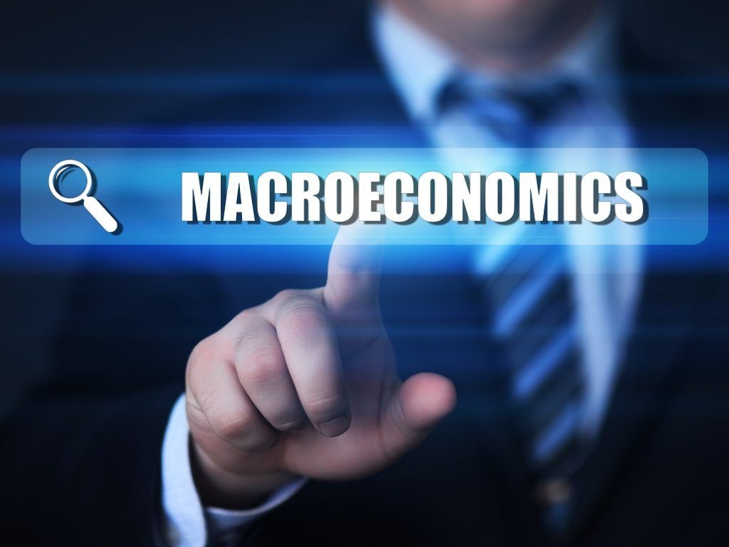 Macroeconomics 2023 Macroeconomics 2023